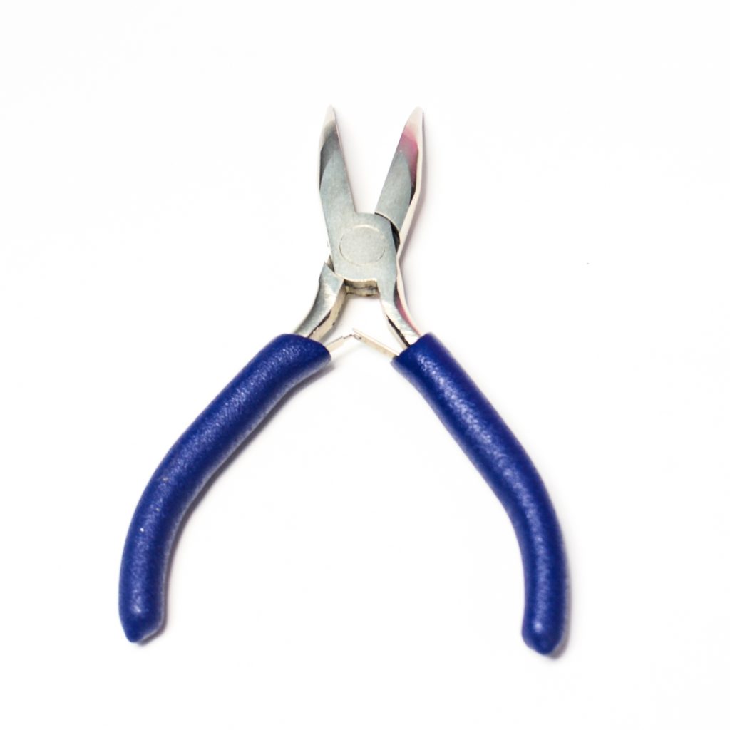 Pinza Pico de Loro – piedrasymostacillas.com.co